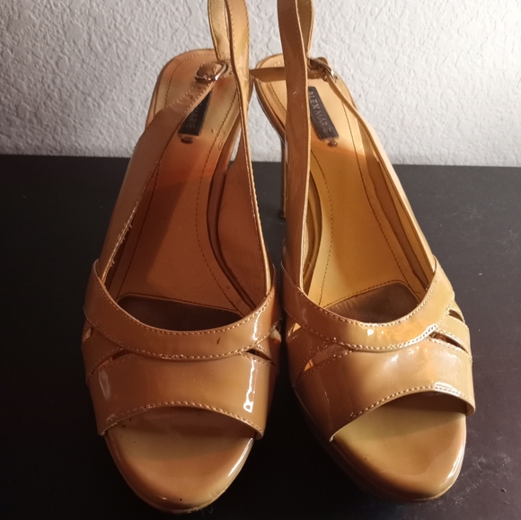 Alex Marie | Shoes | Alex Marie 85m Beige Patent Leather Slingback ...